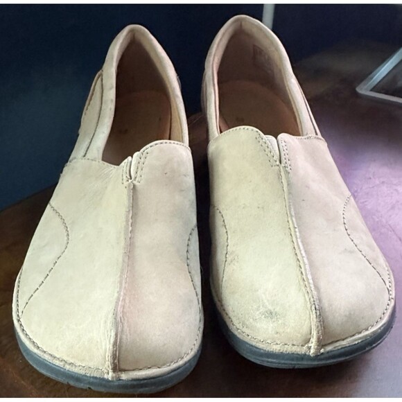 Clarks | Shoes | Clarks Unstructured Slipon Shoe Womens Size 95 M City ...